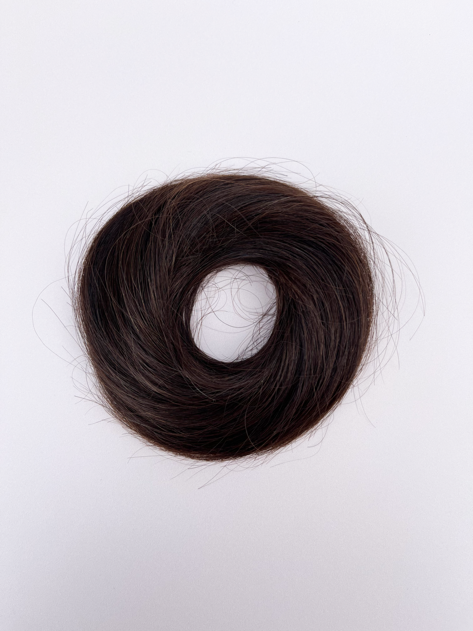 Comme Un Diadème: high-end hair hair toppers